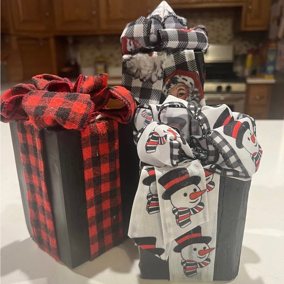 Handmade | Holiday | Wooden Present Gift Set Decor | Poshmark